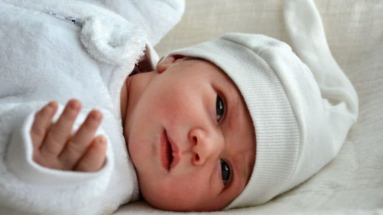 7 Tips For Keeping Baby Warm In The Crib At Night